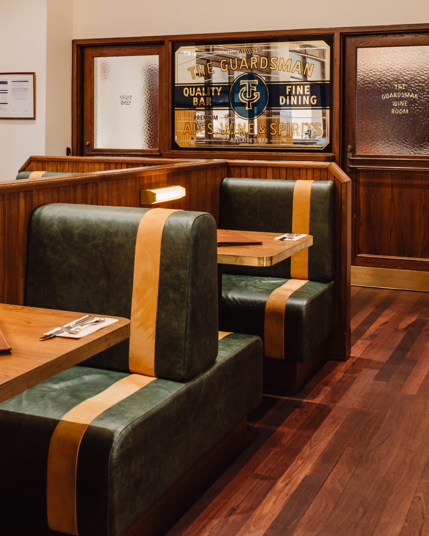 The Guardsman - Ambient Menu