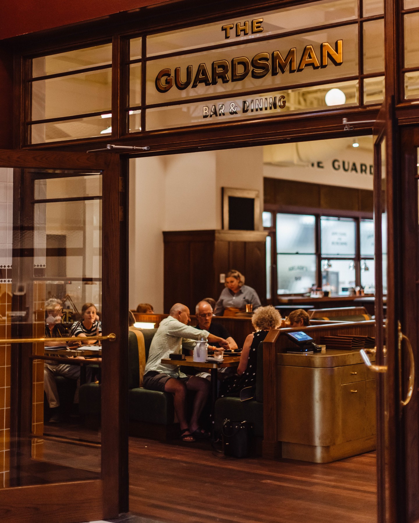 The Guardsman - Ambient Menu