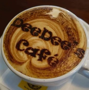 DeeDee’s Cafe - Ambient Menu