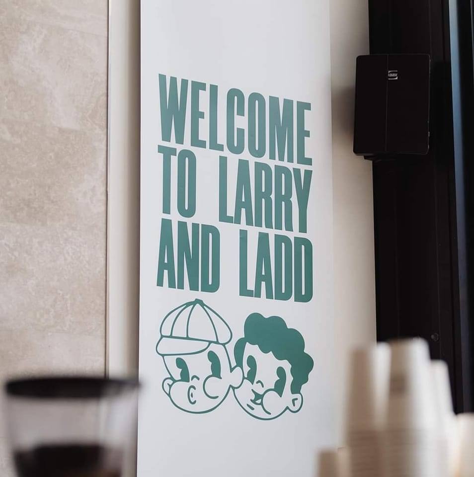 Larry & Ladd - Ambient Menu